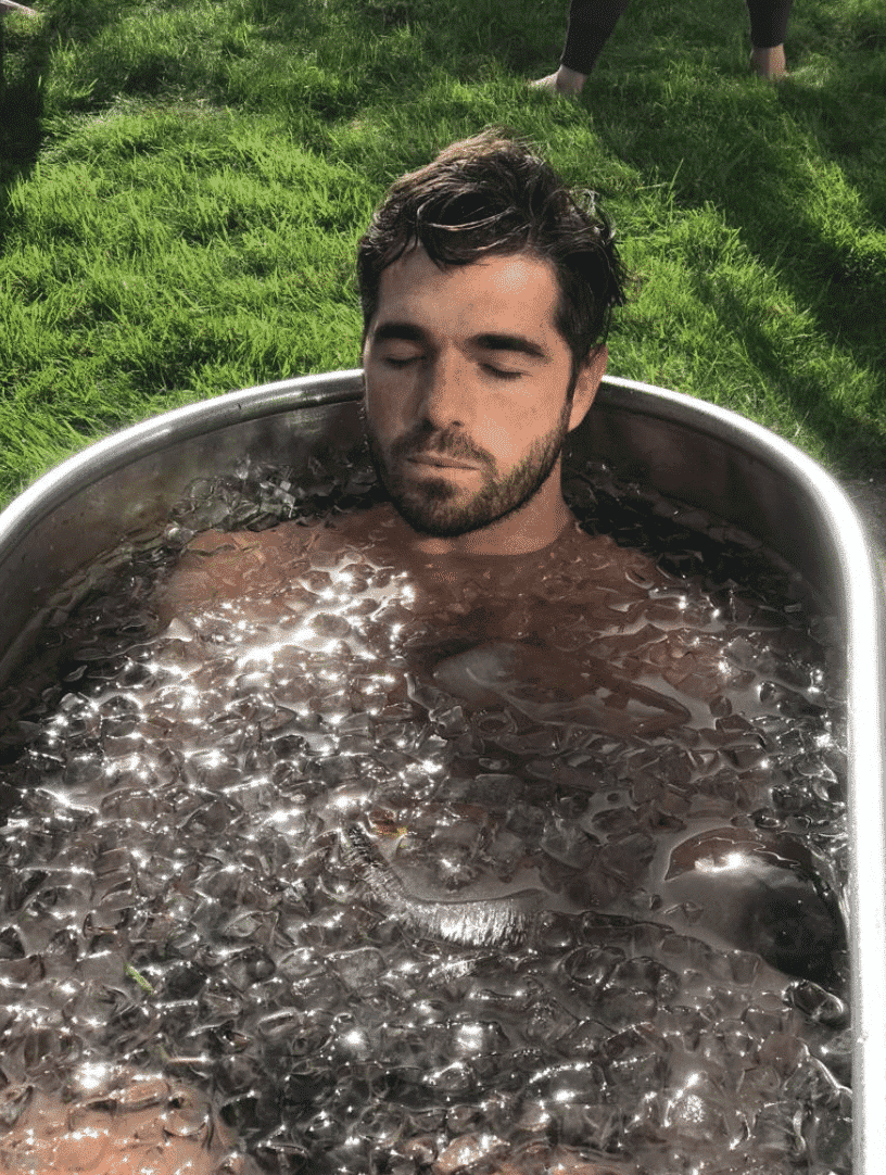 What Are the Mental Health Benefits of Ice Baths? | Urban Ice Tribe